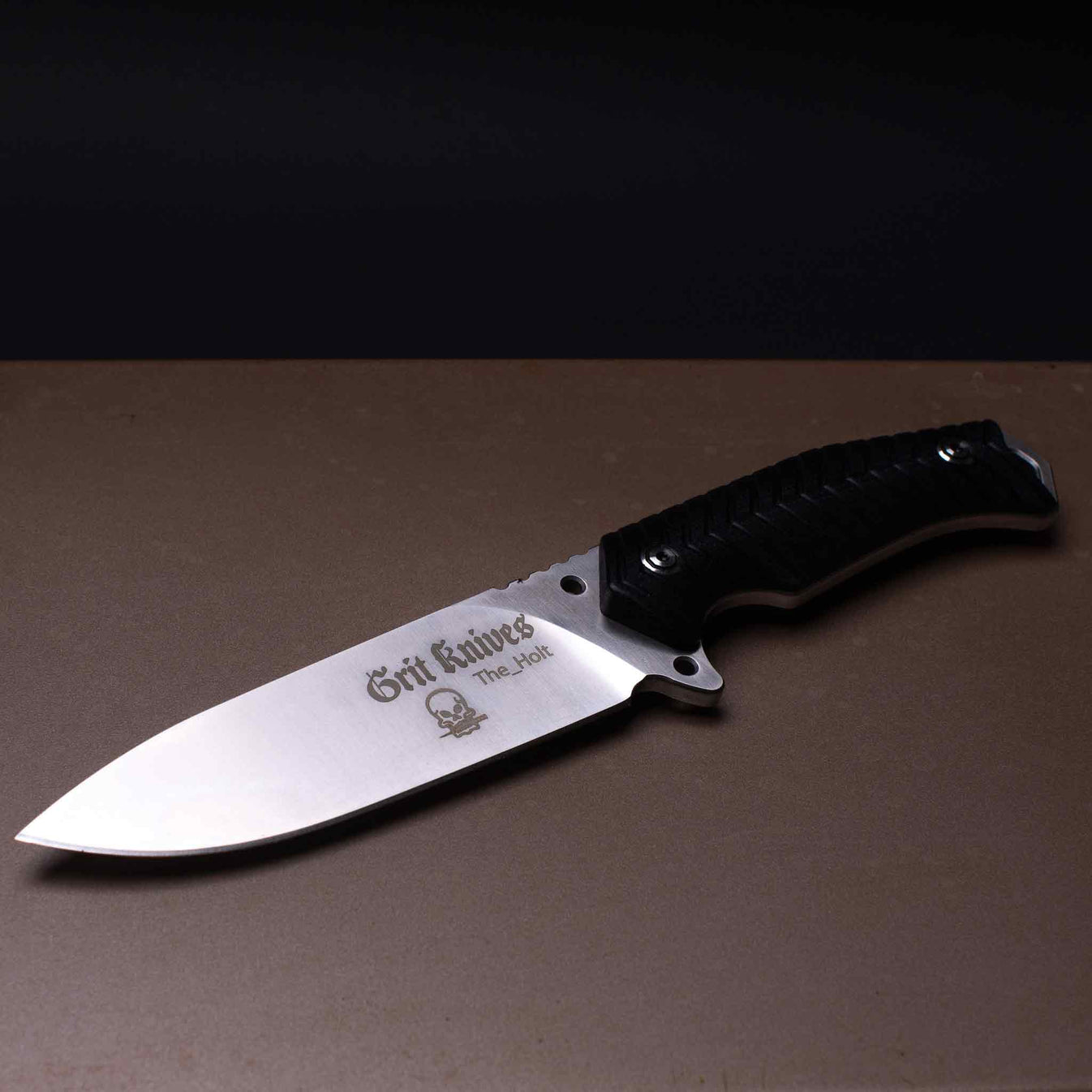 The_Holt V2 – Grit Knives